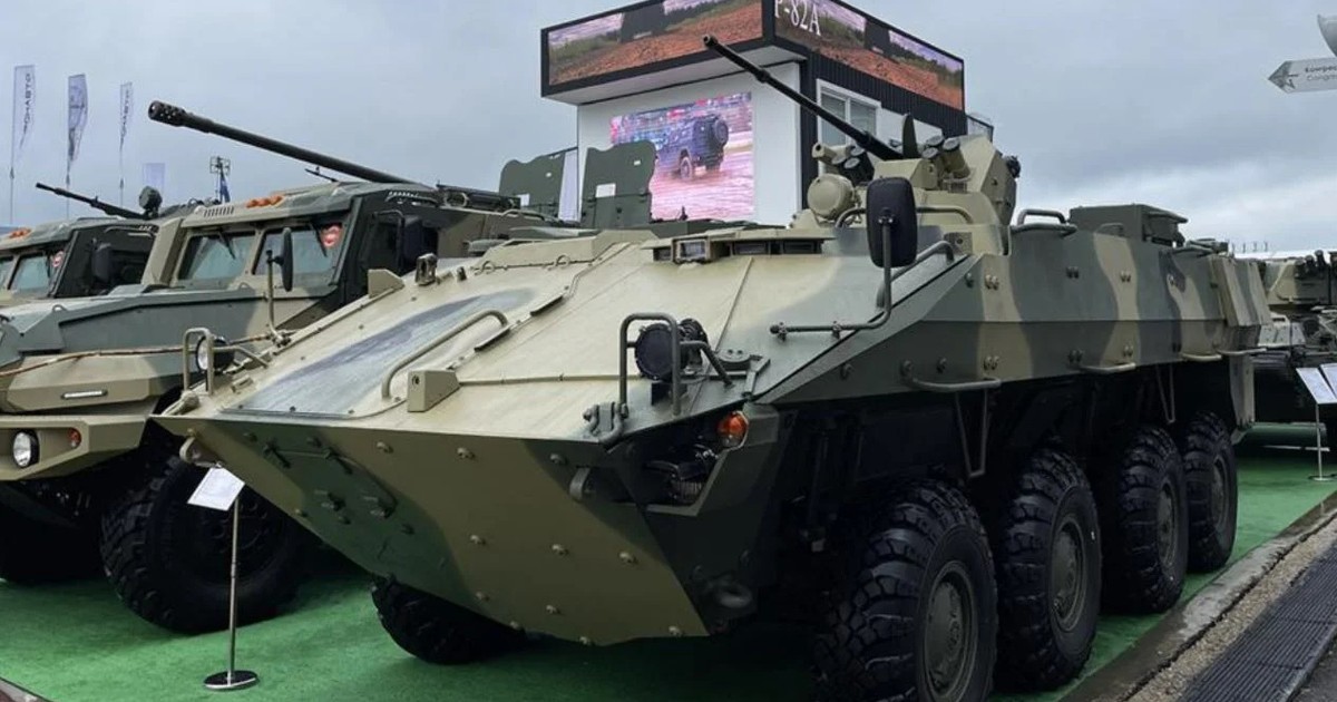 Thiết giáp BTR-82A U của Nga vừa ra mắt với ngoại hình khác lạ | Báo ...