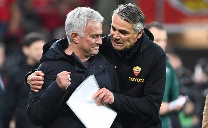 HLV Mourinho bật khóc khi đưa Roma vào chung kết | Báo điện tử An ninh ...