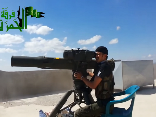 Sử dụng tên lửa Tow của Mỹ chiến đấu, quân nổi dậy Syria lấn át quân ...