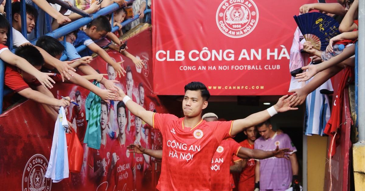 Khoảnh khắc đẹp ngày Công an Hà Nội đăng quang V-League | Báo điện tử An ninh Thủ đô