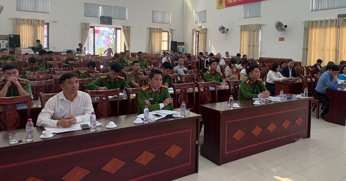 Chung sức, quyết tâm xây dựng xã Bát Tràng ‘sạch’ về ma túy | Báo điện ...