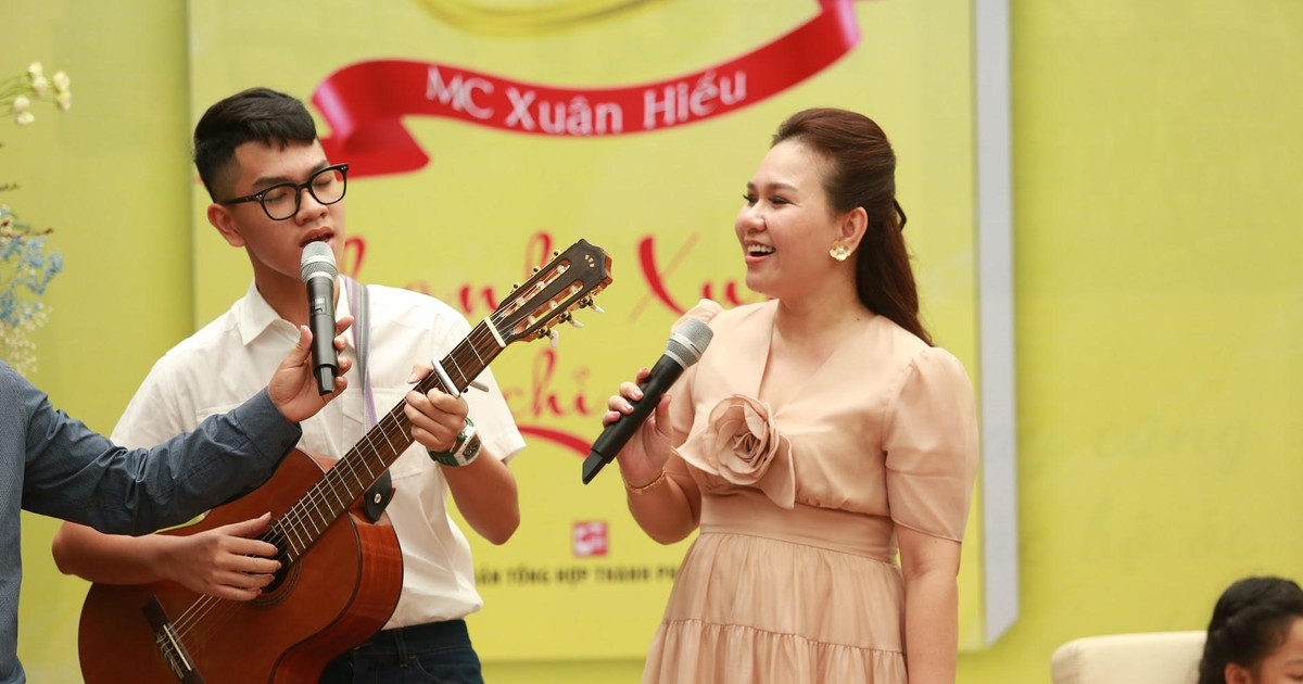 Những câu chuyện thanh xuân xúc động của MC Xuân Hiếu | Báo điện tử An ninh Thủ đô