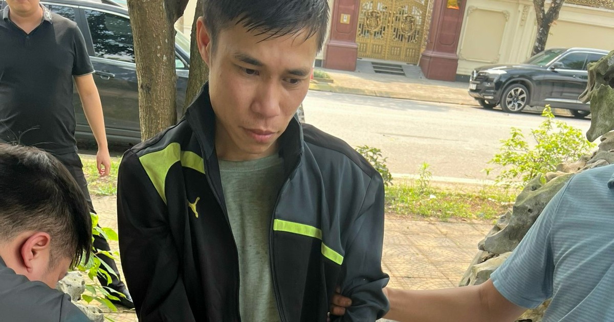 Công an quận Long Biên thu giữ hơn 4.000 bao thuốc lá điếu nhập lậu ...