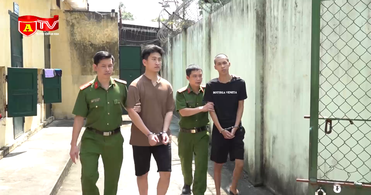 "Kịch bản" của ổ nhóm nhận cầm cố xe ô tô, rồi mang bán lấy tiền | Báo ...