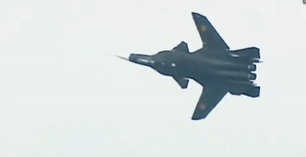 Tiêm kích cánh ngược Su-47 của Sukhoi vì sao chết yểu? | Báo điện tử An ...