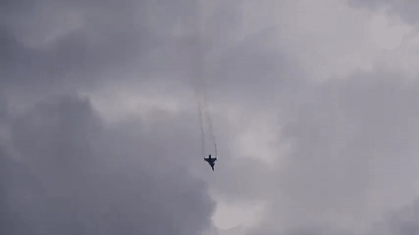 Tiêm kích Thụy Điển - Phần 3: JAS-39 Gripen - Tiêm kích khiến cả F-16 ...