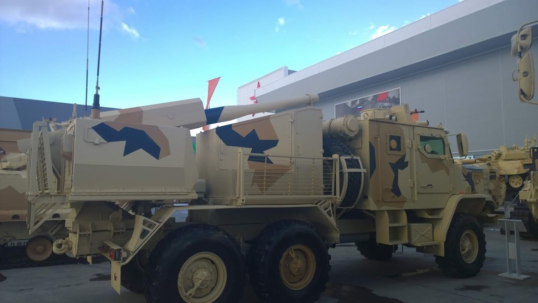 Cối tự hành 2S40 Phlox 'độc nhất vô nhị' bị phá hủy sau cú đánh của FPV ...