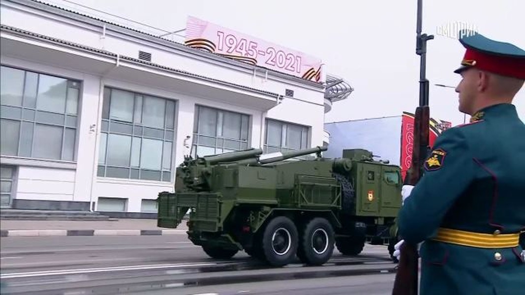 Cối tự hành 2S40 Phlox 'độc nhất vô nhị' bị phá hủy sau cú đánh của FPV ...