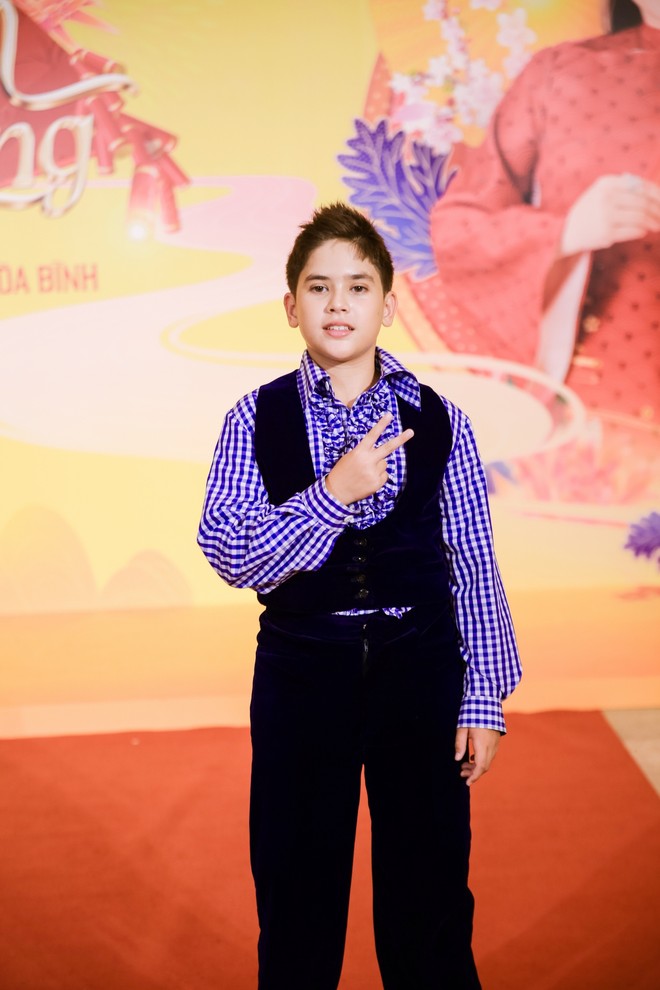 Tiết lộ về cậu bé Rapper 11 tuổi gốc Ukraine được mời viết Rap cho ca ...